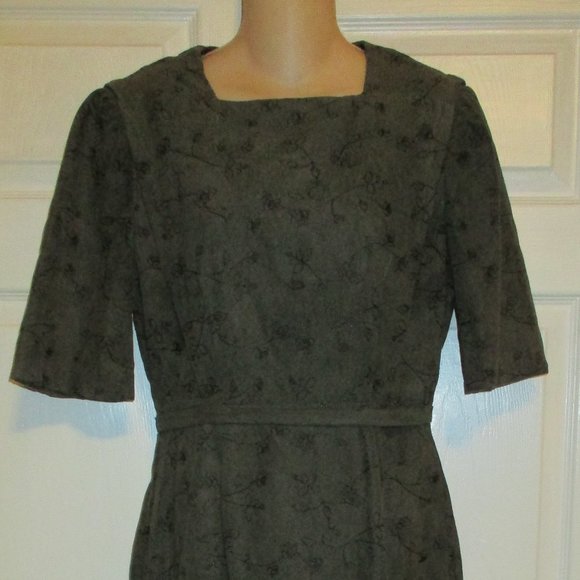 Pa. Mennonite | Dresses | Amish Mennonite Cape Dress Christian Handmade ...